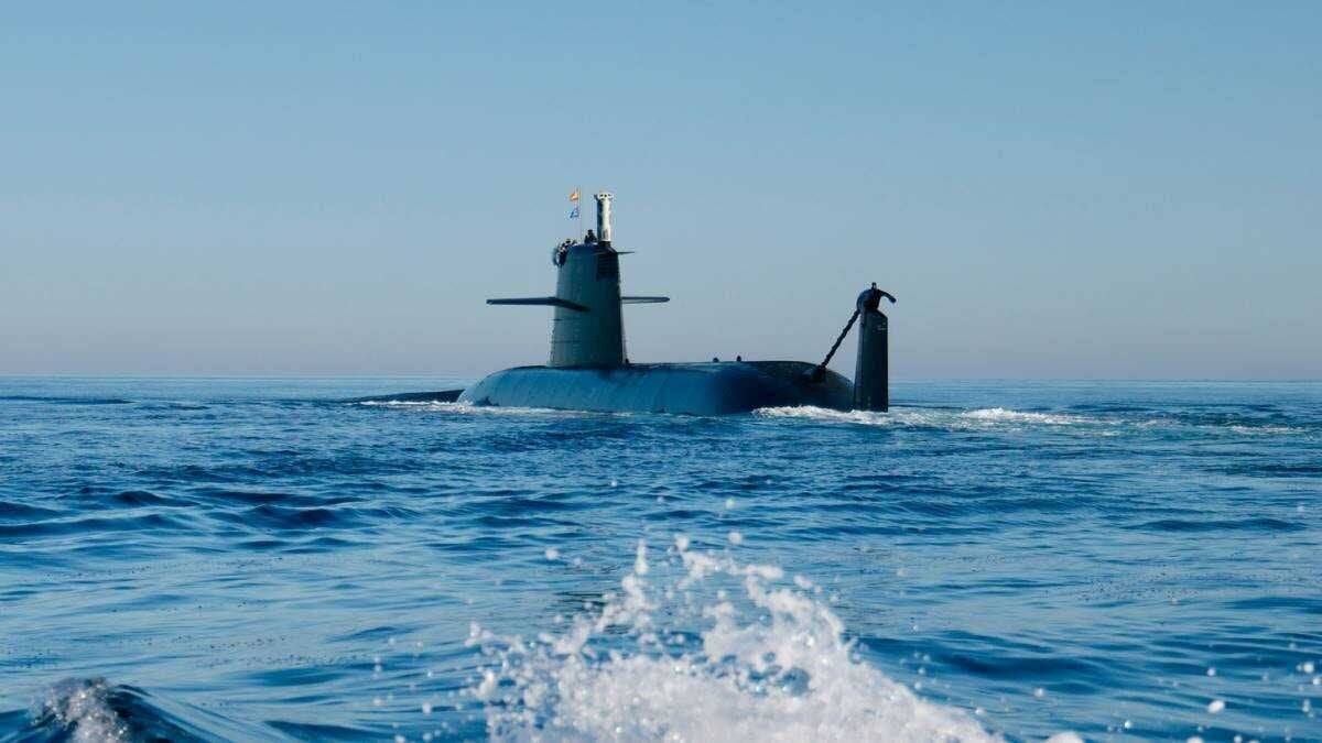 Defensa inicia una inversión clave en la Armada: el programa S-80 entra ...